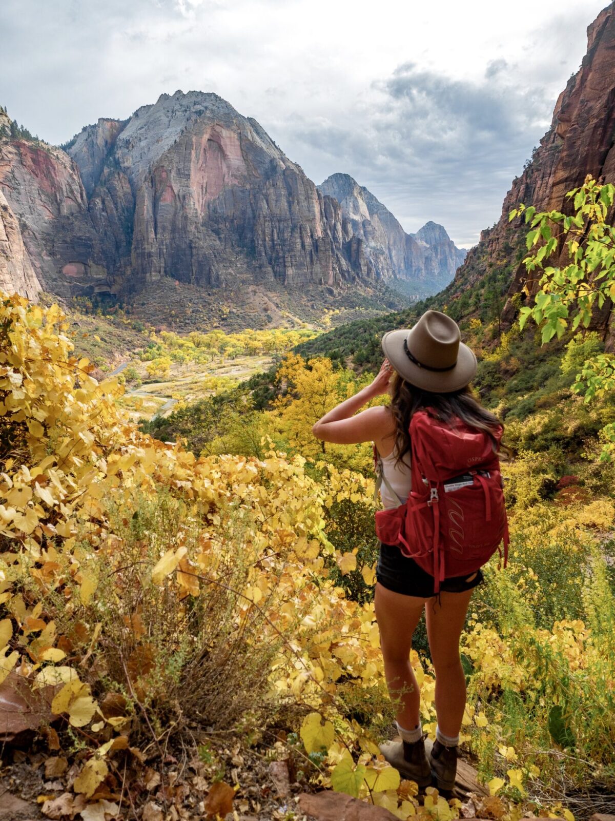 The ultimate day-hike packing list ⋆ brooke beyond