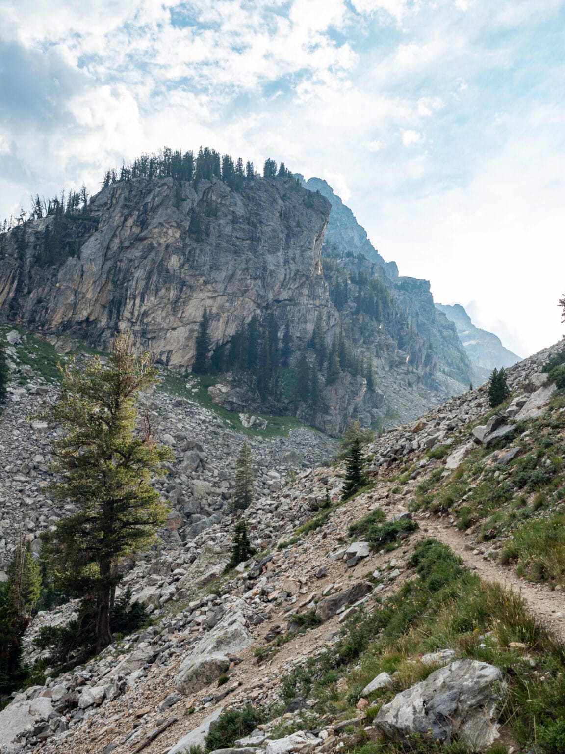 Climbing Middle Teton & South Teton in Wyoming (Class 2-4 scrambling) ⋆ ...